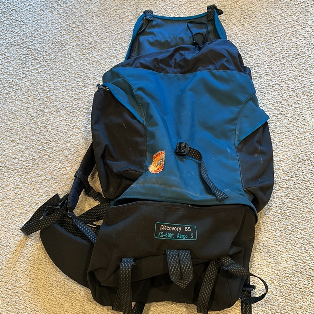 65 Liter Backpack With Internal Frame And Multiple Po… - Gem